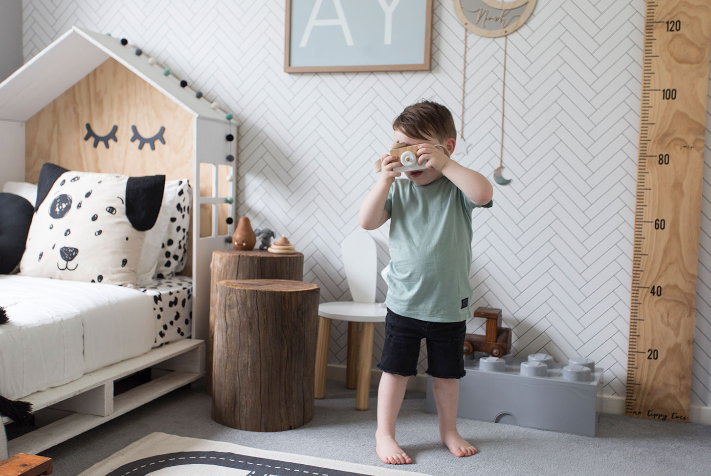 Decorio | Customized Wallpaper Dubai Online Shop